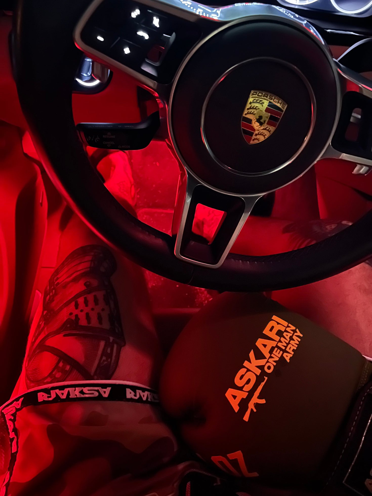 "One Man Army" Boxing Gloves | Askarifighter.com