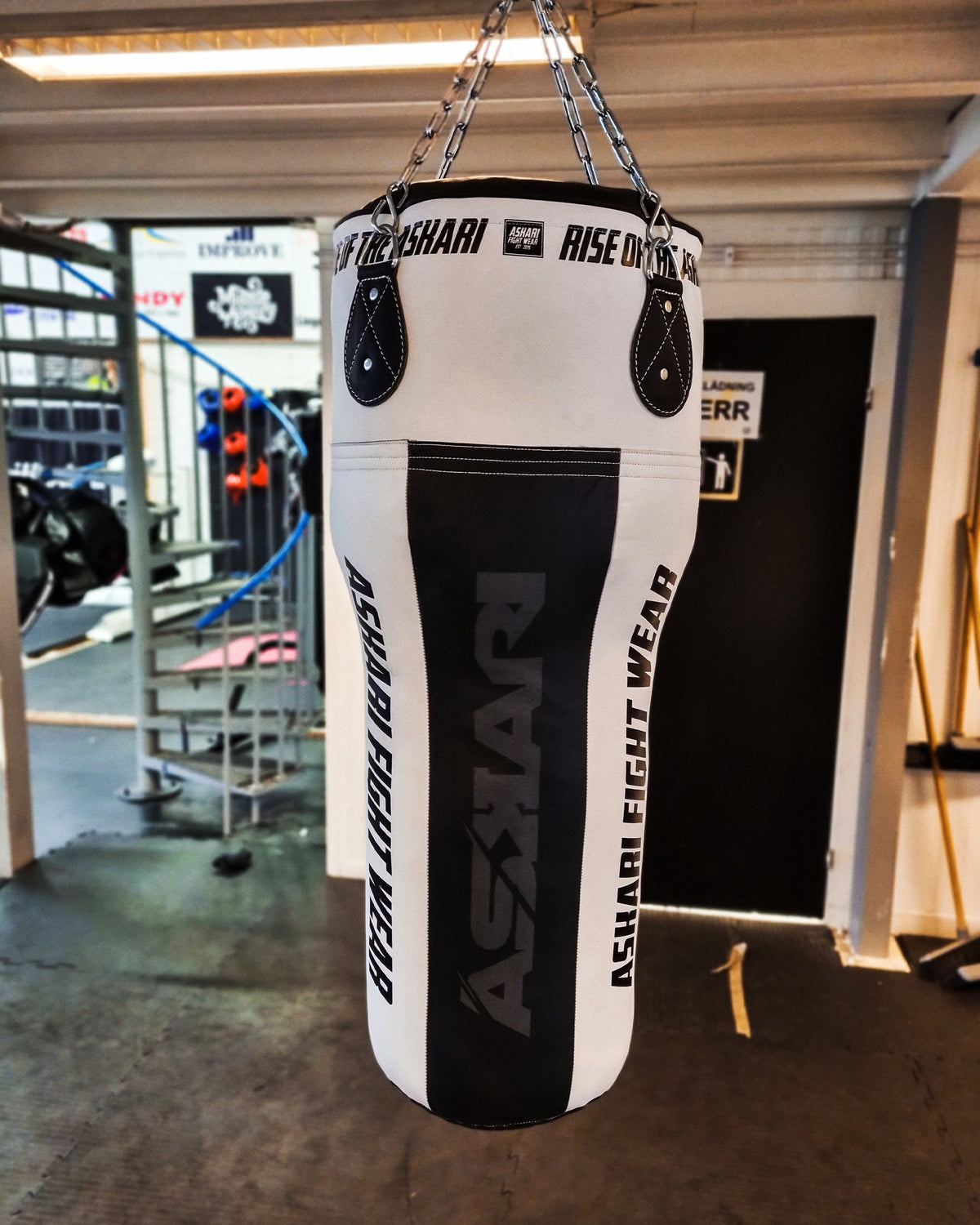 Boxing Equipment - Boxing Gloves and Handwraps | Askarifighter.com